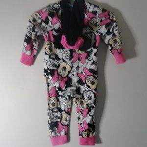 Disney | One Pieces | Disney Sleeper With Hood Ears And Bow Size 4 ...